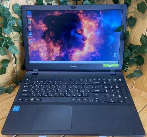 Шустрый ноутбук Acer N3050/8gb/SSD/15.6