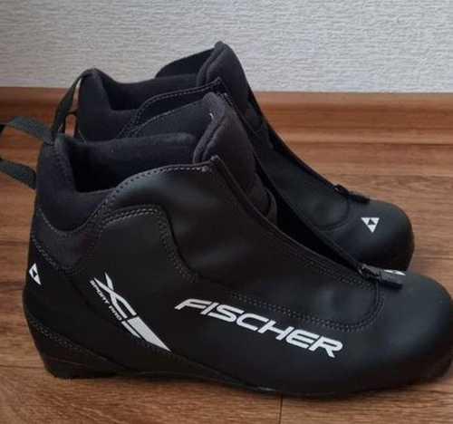 Ботинки для беговых лыж Fischer XC Sport Pro