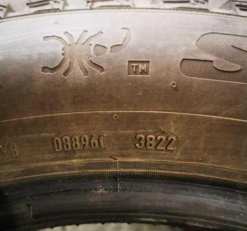 Pirelli Ice Zero 2 235/55 R19 105H