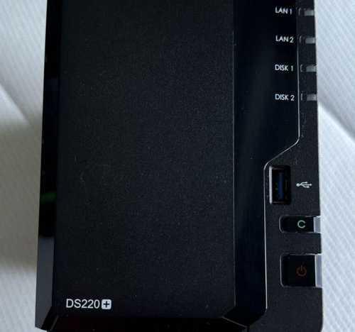 Сетевое хранилище (NAS) Synology DS220+