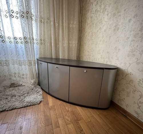 Тумба под телевизор