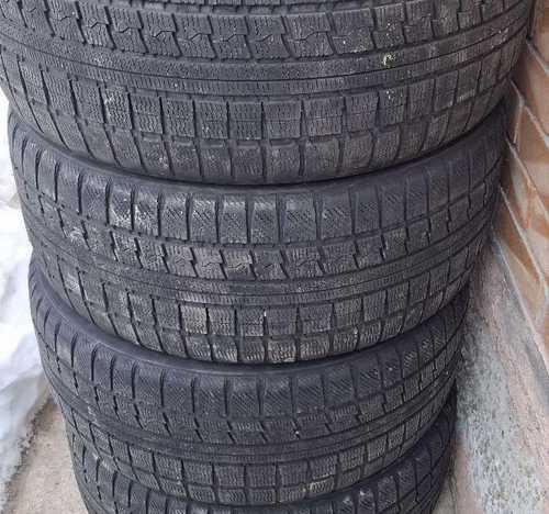 Nitto Invo 275/40 R20 и 275/40 R20