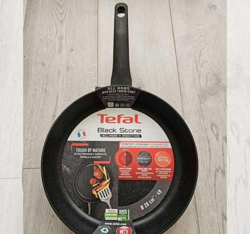 Новая сковорода Tefal black stone 28см