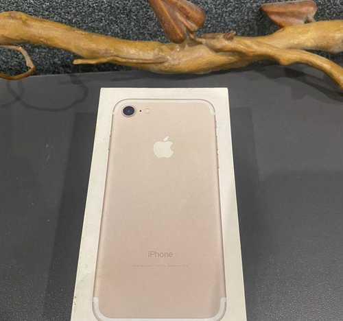 Коробка от iPhone 7 оригинал