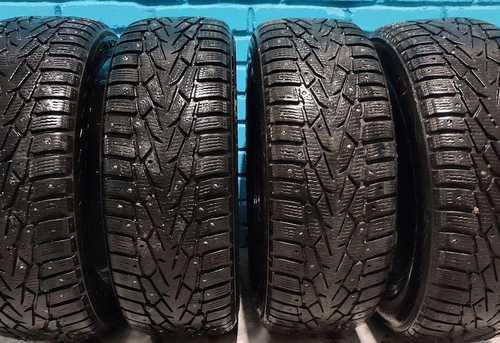 Nokian Tyres Hakkapeliitta 7 SUV 215/65 R16 102T