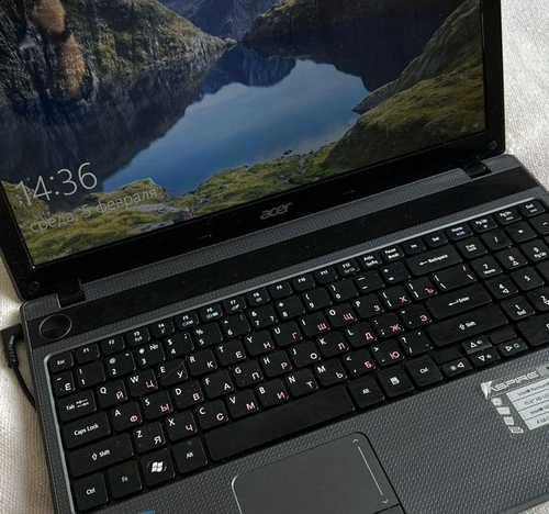 Ноутбук Acer Aspire 5733Z