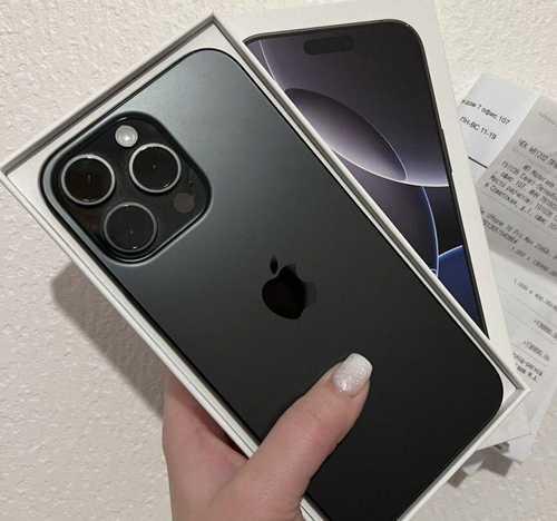 iPhone 16 Pro Max, 256 ГБ