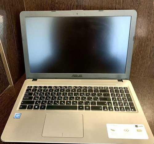 Asus d540m