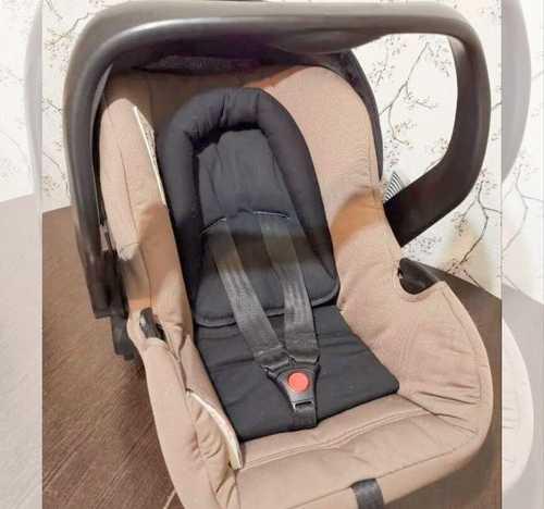 Автолюлька с базой isofix britax romer