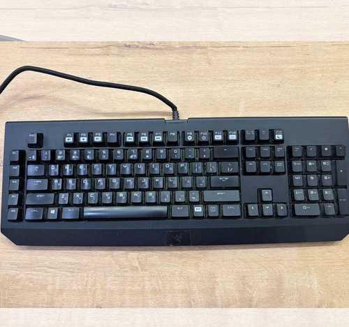 Игровая клавиатура razer blackwidow