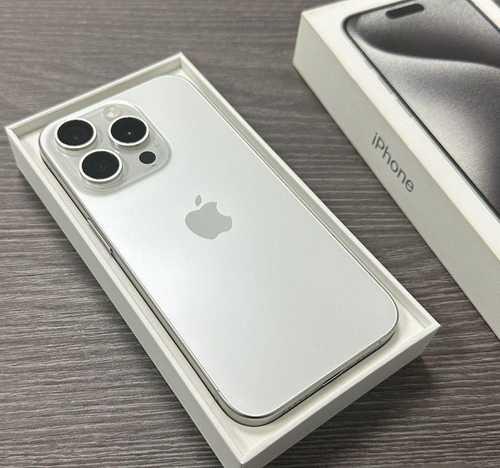 iPhone 15 Pro, 256 ГБ