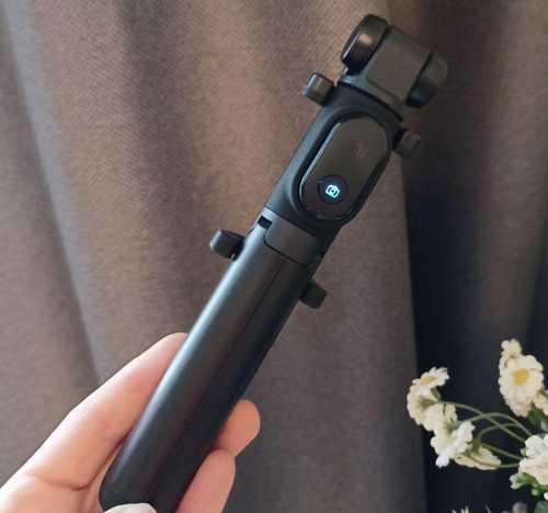 Трипод для селфи Xiaomi Mi Selfie Stick Tripod