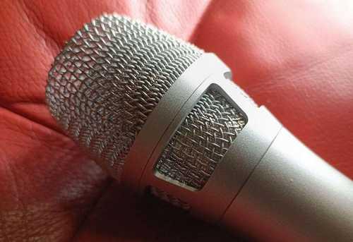 Микрофон Neumann U87 и KMS 105