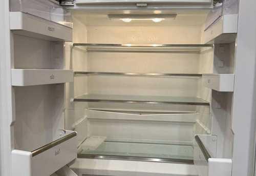 Холодильник двухдверный Встраиваемый Zanussi 434л