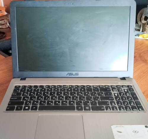 Ноутбук Asus VivoBook K549U