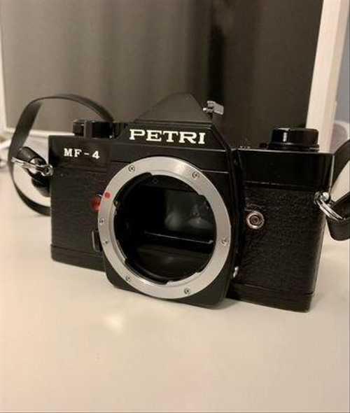 Пленочная камера Petri MF-4