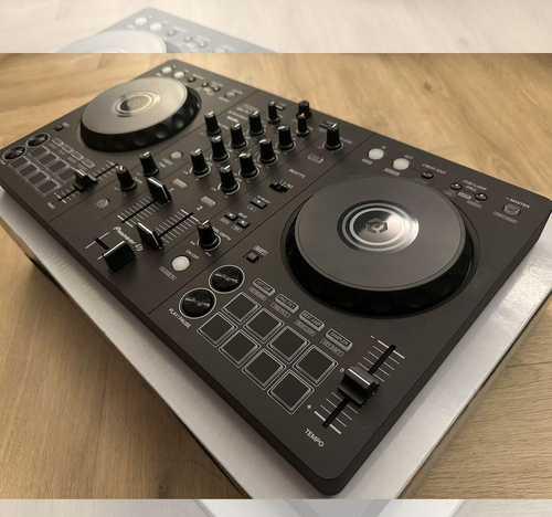 Dj контролер pioneer DDJ FLX 4