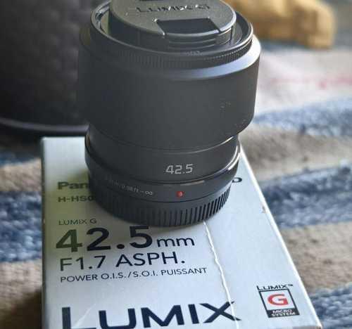 Panasonic 42.5mm f1.7 (Micro 4/3)