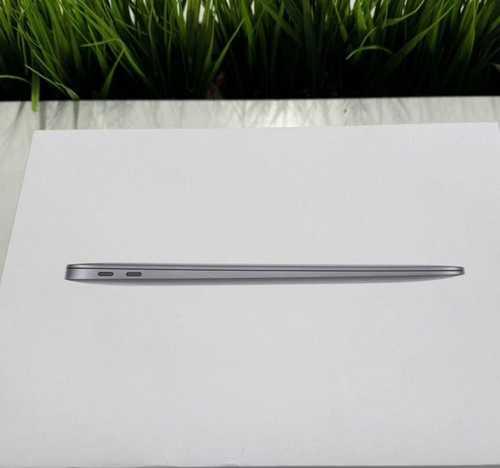 Коробка от Macbook Air M1