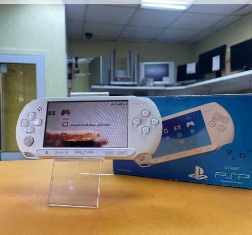 Игровая приставка Sony PSP E-1008 Slim