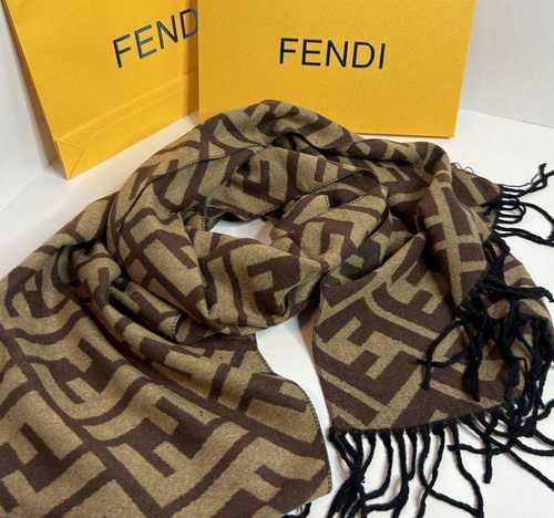 Кашемировый шарф Фенди/Fendi