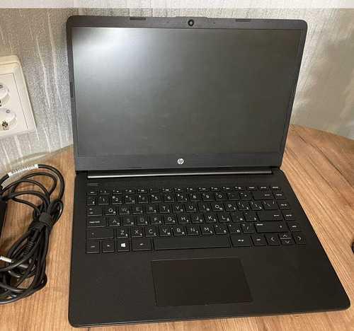 Ноутбук hp laptor 14s-fq0084ur