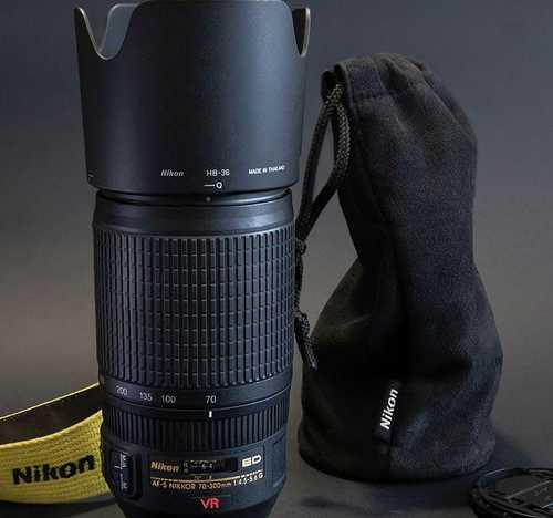 Объектив Nikon 70-300mm f/4.5-5.6G VR с мощным VR