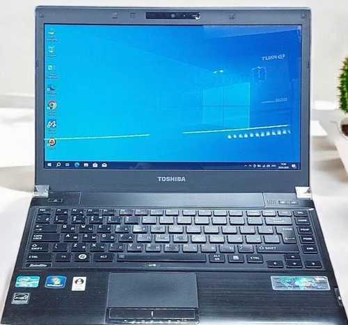 Ноутбук Toshiba Satellite i5-2gen/ssd/Intel HD