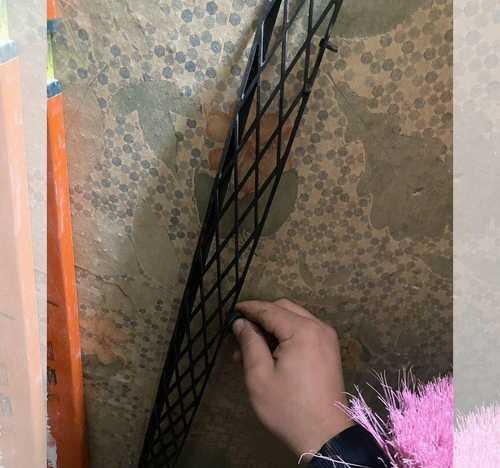Решетка радиатора тойота фун карго