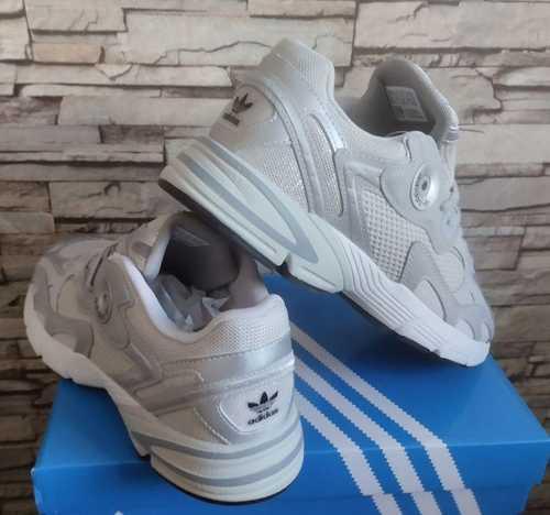 Adidas Astir M GZ3569 Triple Grey кроссовки