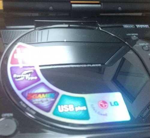 Portable dvd/cd player Lg dp272b