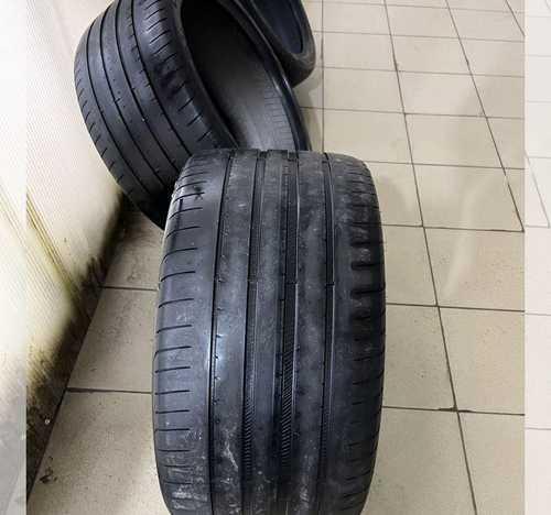 Goodyear Eagle F1 Asymmetric 5 255/35 R19 и 285/30 R19 98Y