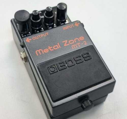 Гитарная педаль Boss Metal Zone MT-2