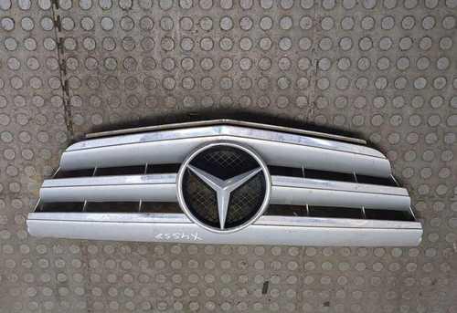 Решетка радиатора Mercedes B W245, 2010