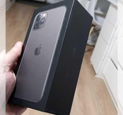 Коробка от iPhone 11 pro