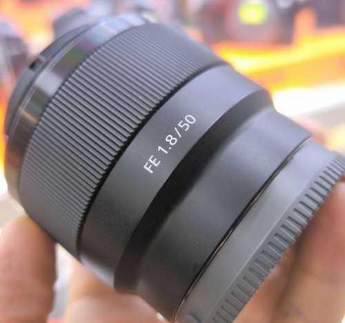 Sony FE 50mm f/1.8 (SEL-50F18F) витрина S№2207137