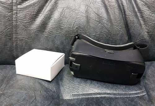 Очки виртуальной реальности Gear VR