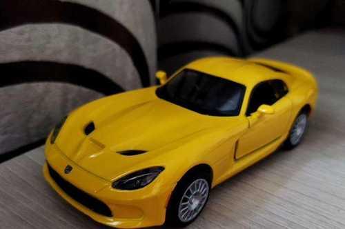 Масштабная модель Dodge Viper