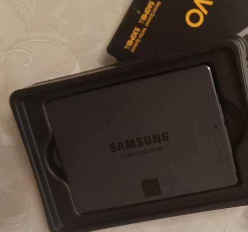 SSD samsung 870 QVO 4tb