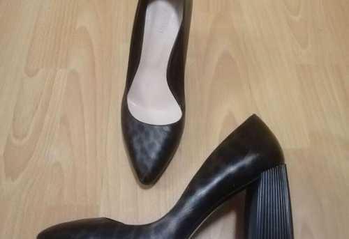 Carlo pazolini новые туфли 39 женские