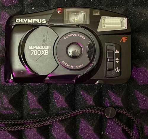 Винтажный плёночный фотоаппарат Olympus Superzoom