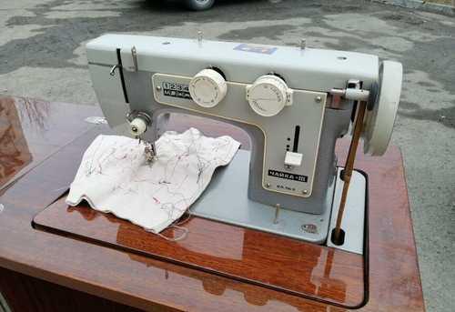 Швейная машинка чайка 3