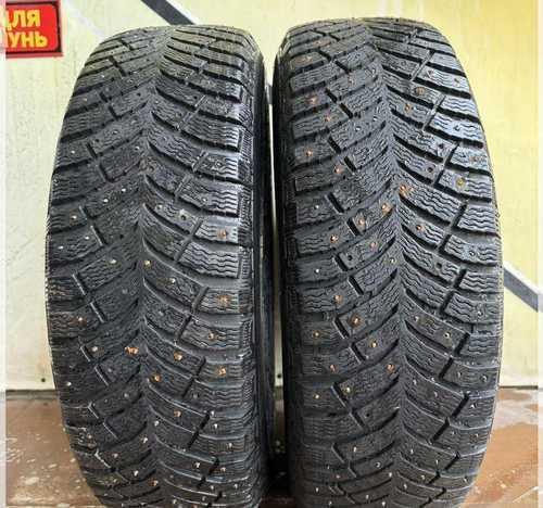 Michelin X-Ice North 4 215/65 R17