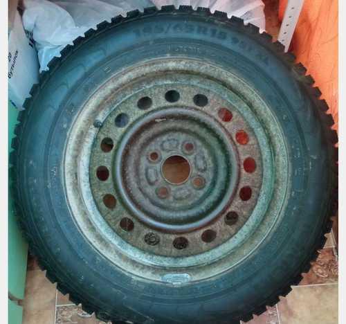Nokian Tyres Hakkapeliitta 5 65 R15