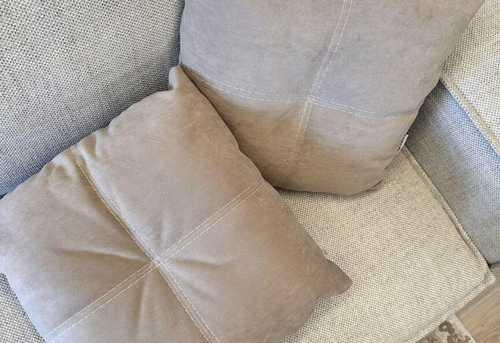 Подушки для дивана новые 2 шт