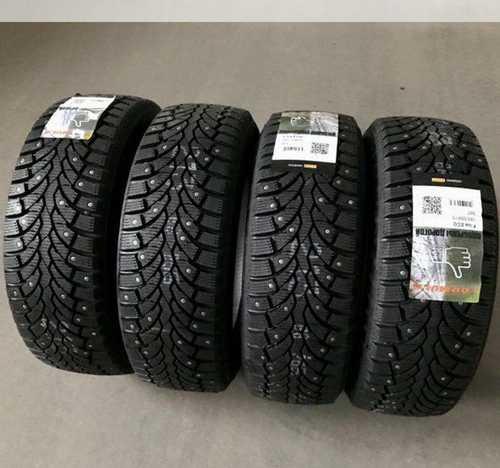 Formula Ice 215/50 R17 95T