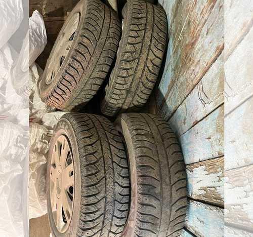 Bridgestone Ice Cruiser 7000 195/65 R15 91H