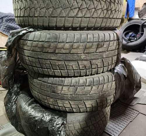 Bridgestone Blizzak Ice 235/55 R19