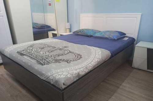 Кровать 190x 207