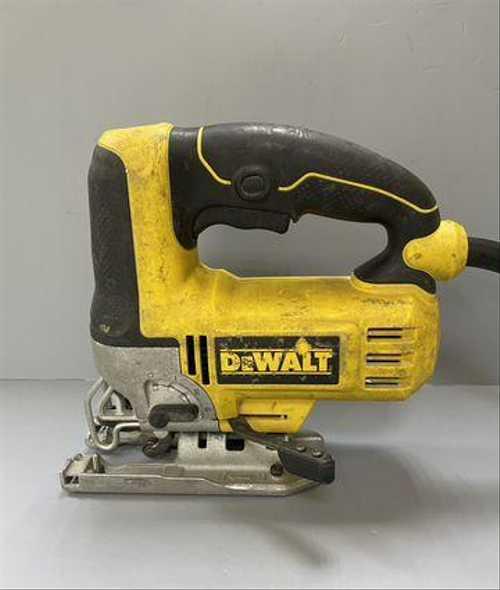 Элетролобзик DeWalt DW349 (шур)